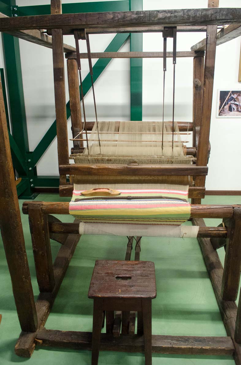 I telai dal medioevo | Museo del Tessile